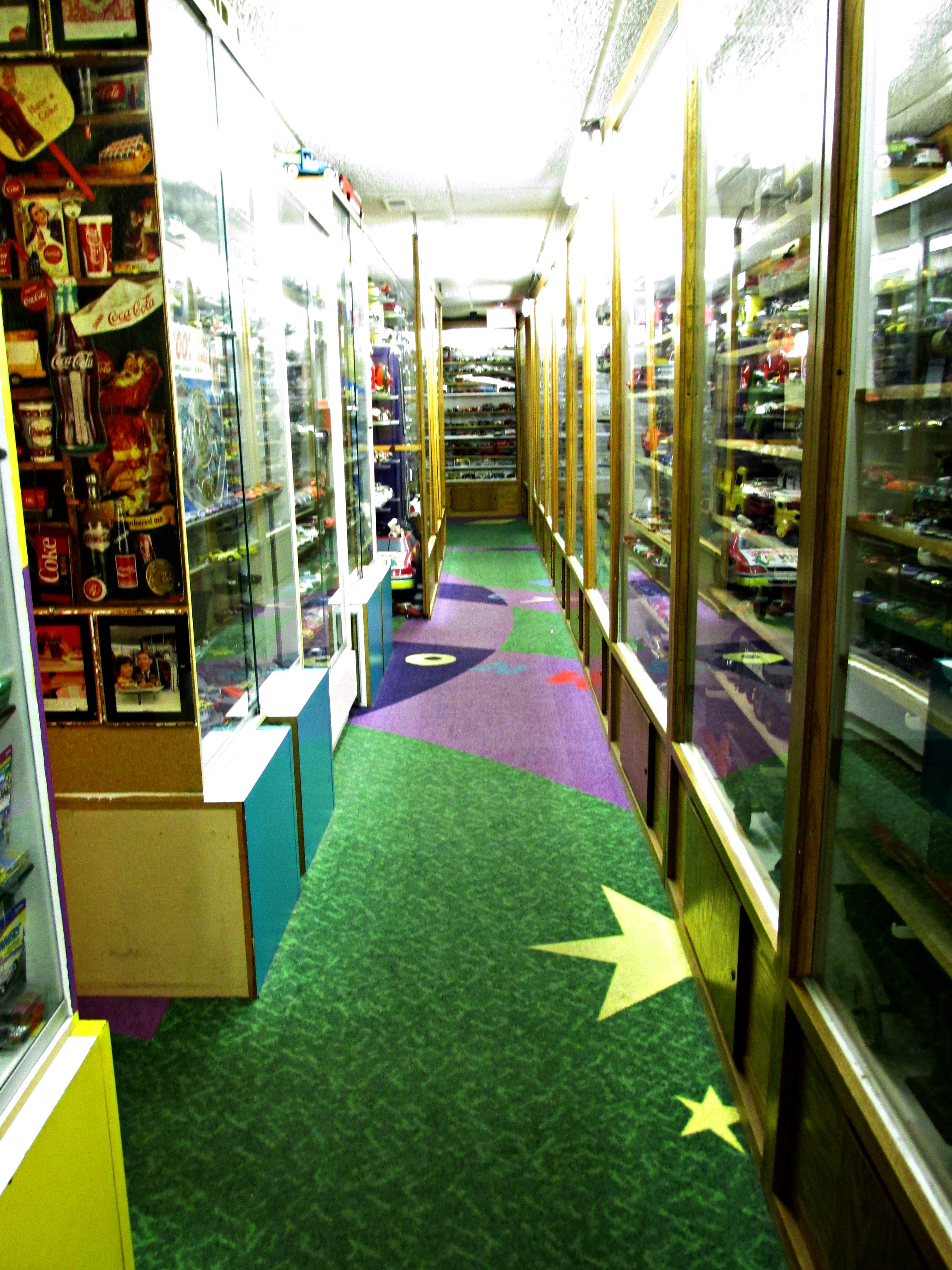 World's Largest Toy Museum in Branson, Missouri - Jen Around the World