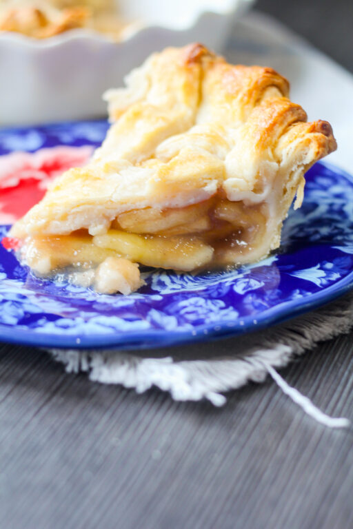 Classic Apple Pie - Jen Around the World