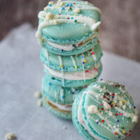 Dunkaroo Macarons - Jen Around the World