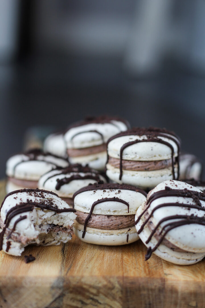 Cookies and Cream Macarons