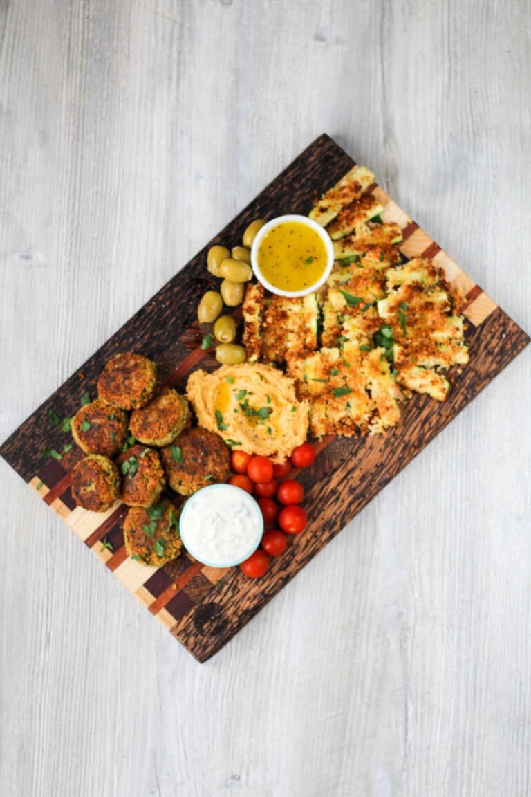 How to Make the Perfect Greek Nibble Board