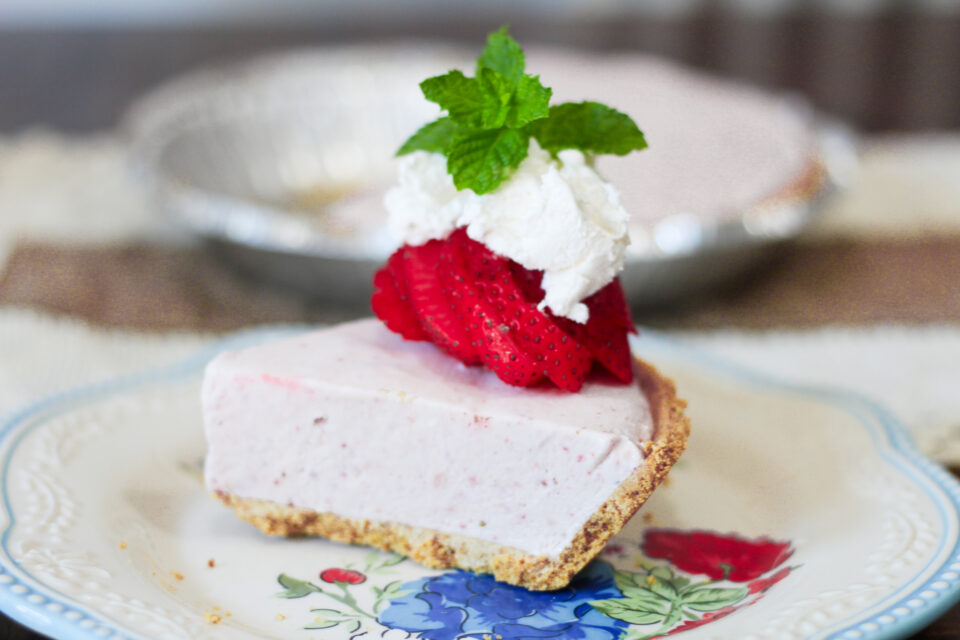 Frozen Strawberry Cream Pie - Jen Around the World