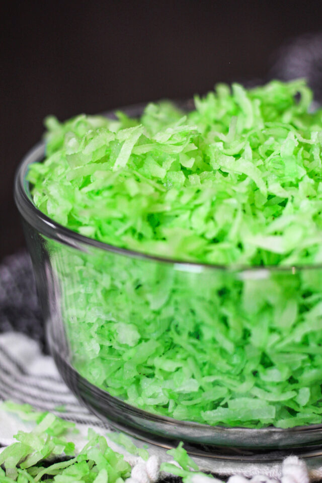 How to Make Edible Easter Grass