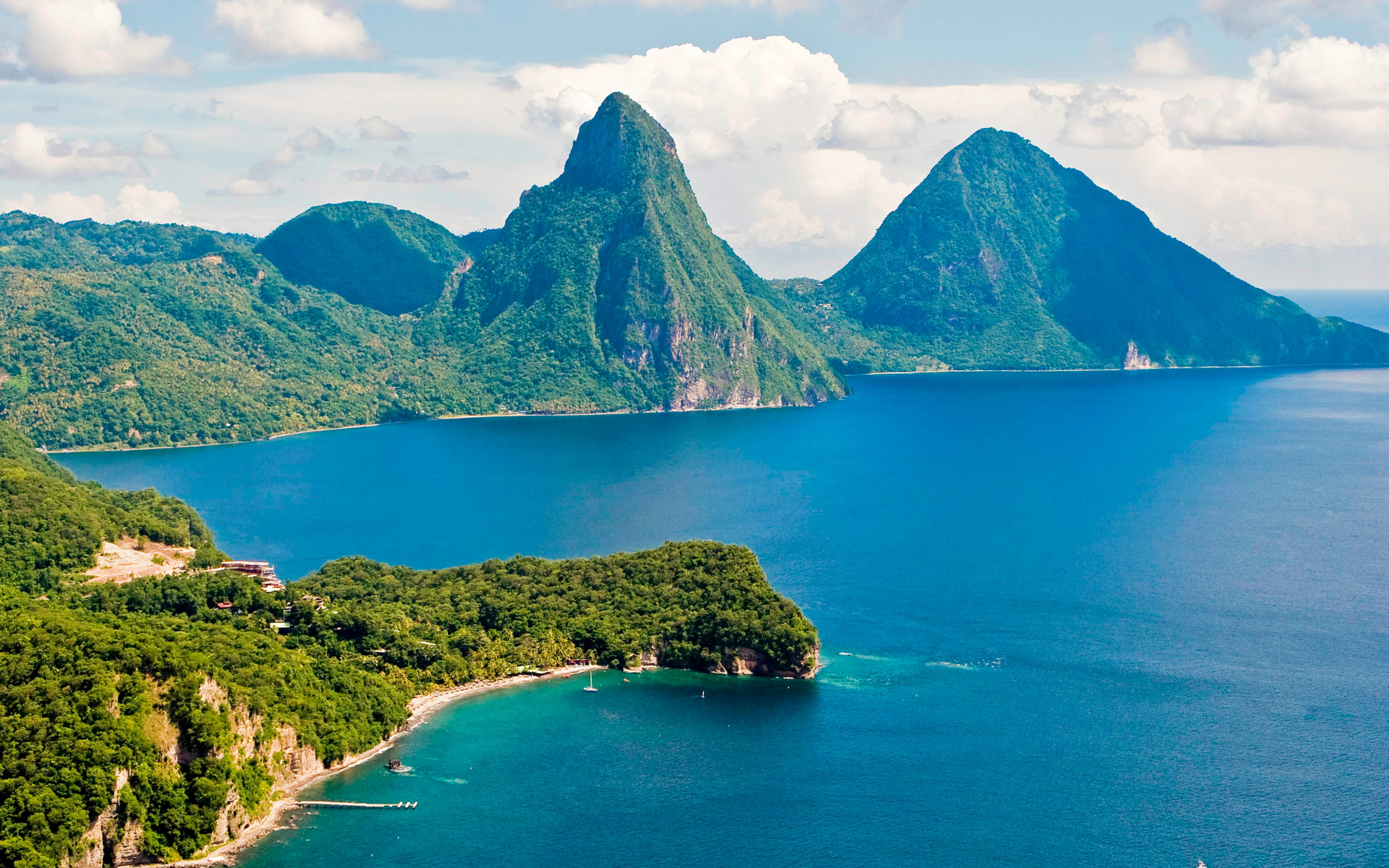 Top 5 Outdoor Attractions to Explore in St Lucia