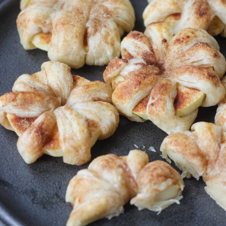 Apple Puff Pastry Rings